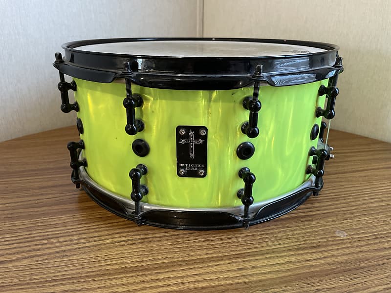 14x6 Truth Custom Maple 1990’s Neon Green Snare Drum | Reverb
