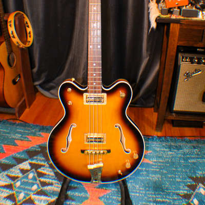 Harmony H27, H420 Hollow Body Bass 1970 | Reverb