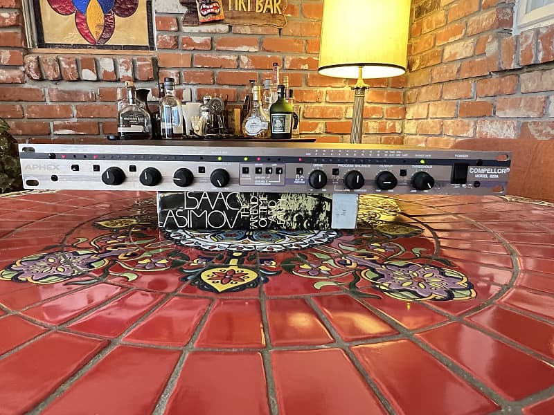 Aphex 320a Stereo Compressor - 2 Buss Glue, low$$$ | Reverb