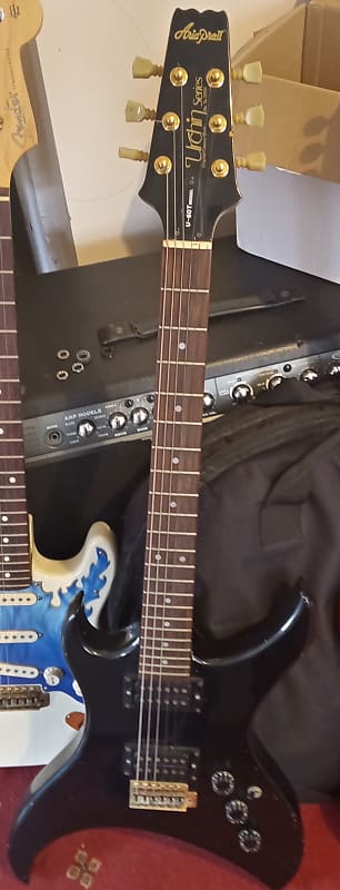 Aria ARIA PRO II URCHIN SERIES U-60T BLACK black | Reverb