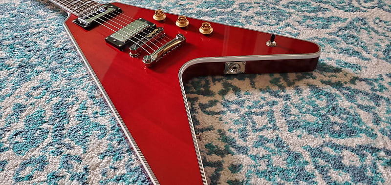 Firefly FFFV 2022 - Red Natural | Reverb