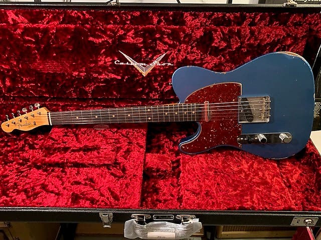 Fender Left-Handed Custom Shop 61 Relic Tele Aged Lake Placid | Reverb