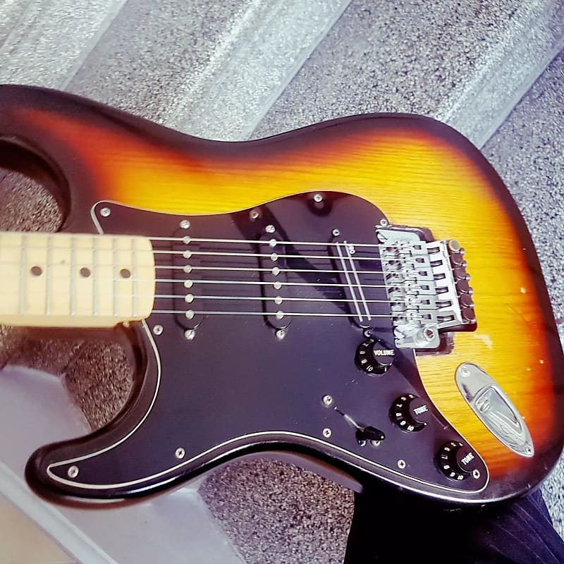 1978 FENDER STRATOCASTER USA - LEFT HAND | Reverb