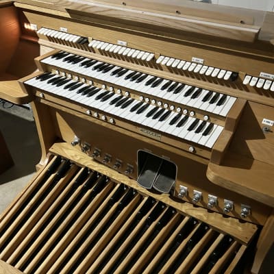 Rogers Alexandria Organ w/ 32-Note Negative Concave | Reverb