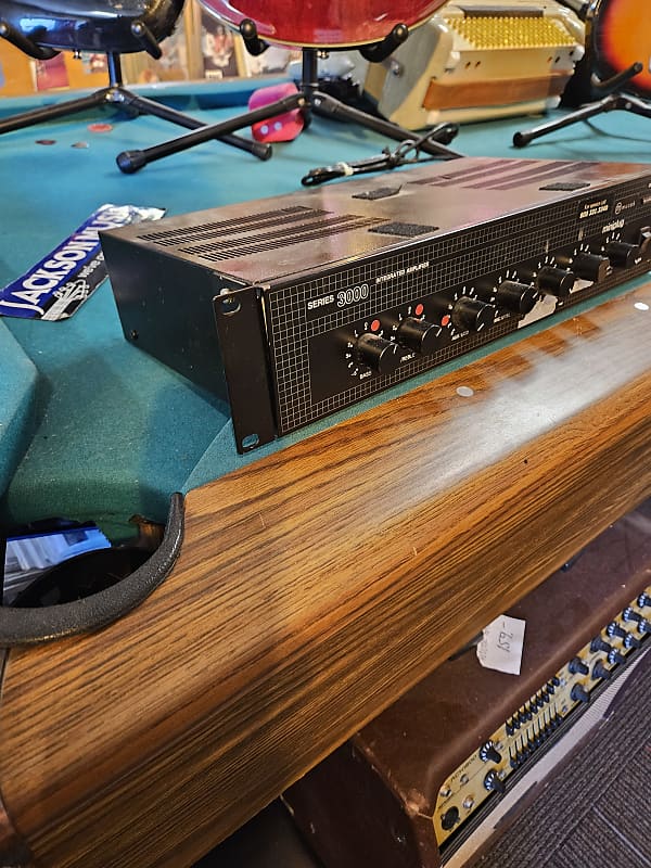 Muzak Series 3000 T3040 Integrated Power Amp | Reverb