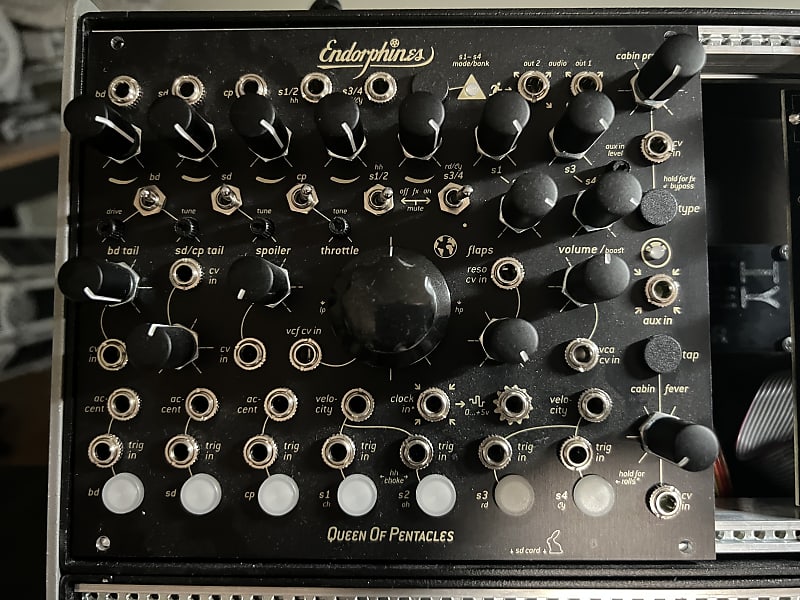 Endorphin.es Queen of Pentacles drum machine 909 sound | Reverb