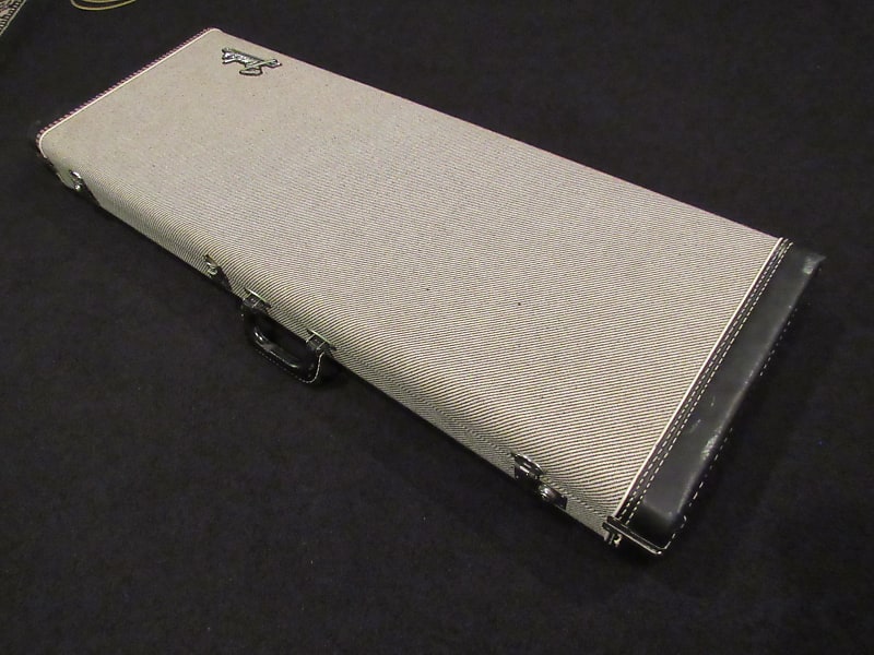 Fender Strat/Tele Black Tweed Hardshell Case | Reverb