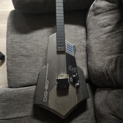 Casio DG-10 Digital Synth Guitar w/ Padded Case *1980s Retro | Reverb