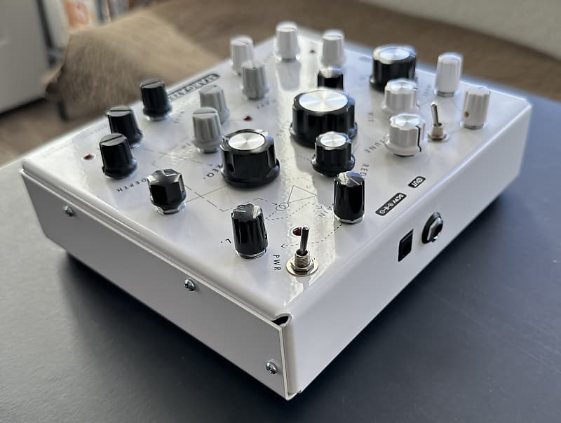 Moffenzeef Stargazer 2018 - White | Reverb