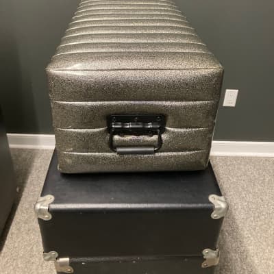 Kustom 200 1970's Champagne Silver Sparkle Tuck And Roll | Reverb