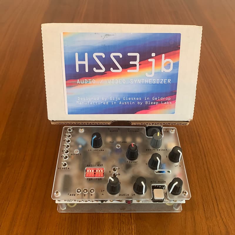 Gieskes HSS3jb - Hard Soft Synth - built by Bleep Labs - | Reverb