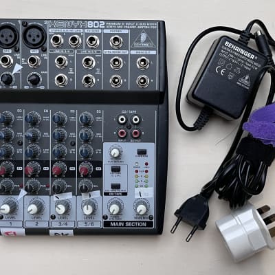 Numark RM6 Rack Mixer - 6 Line, 1 Phono, 3 Mic Inputs in a | Reverb UK