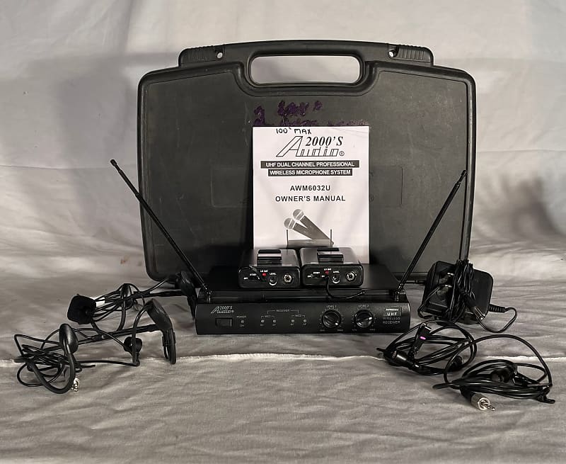 Audio 2000s 2000's - Black | Reverb