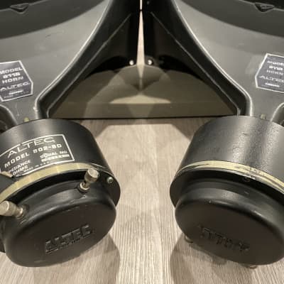 Altec Lansing model 811B Voice of the Theater horn and | Reverb