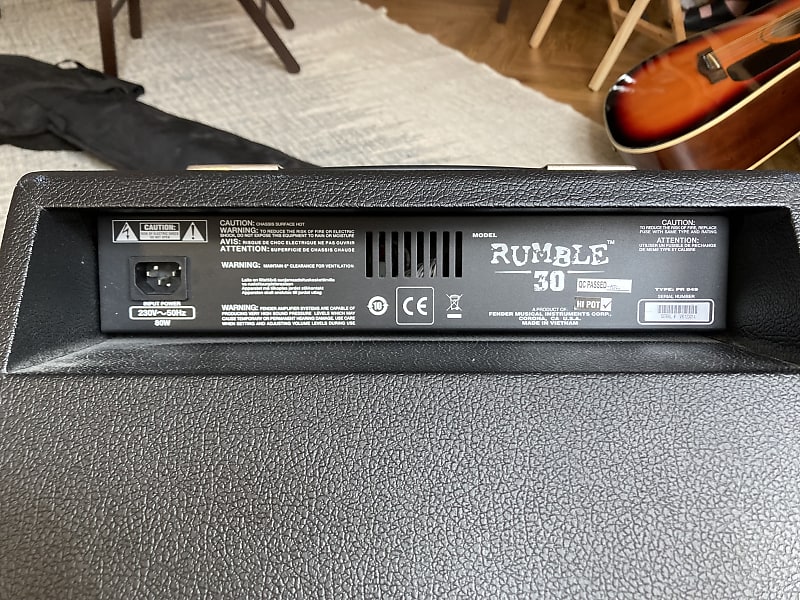 Fender Rumble 30 30-Watt 1x10" Bass Combo 2010s - Black | Reverb UK