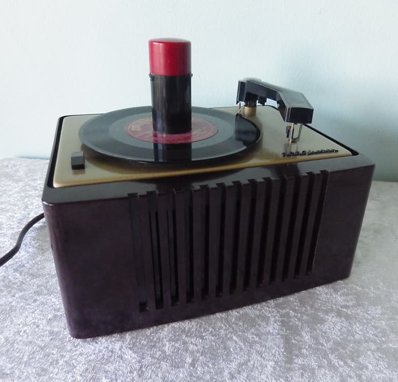 Vintage RCA Victor tube 45 RPM record player phonograph | Reverb