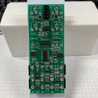 NLC Nonlinear Circuits Divine CMOS Clock Divider and | Reverb UK