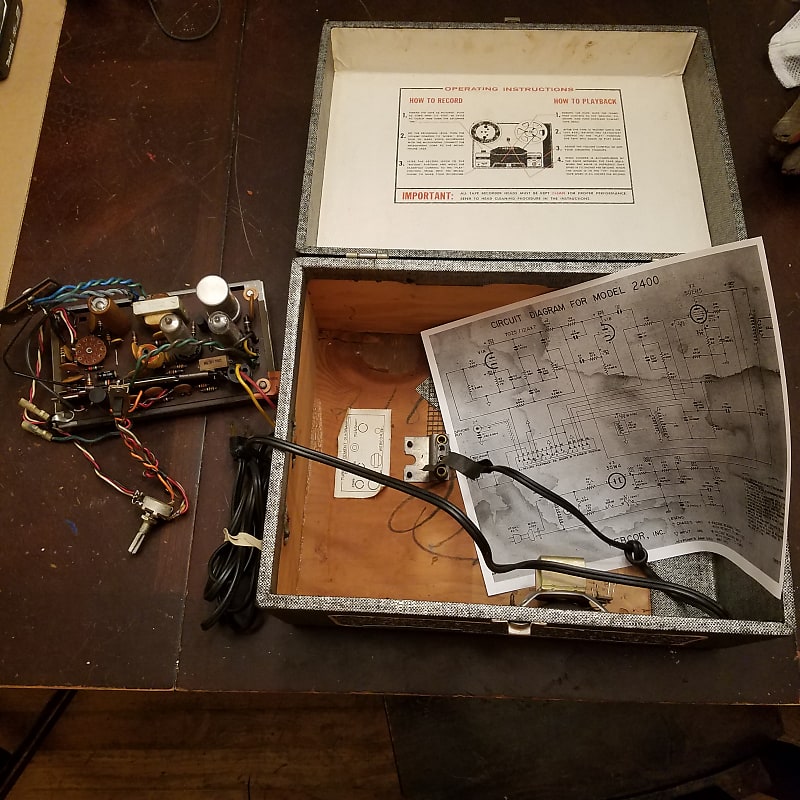 Webcor TINY mono tube amp and speaker and cabinet 2400 Webcor | Reverb