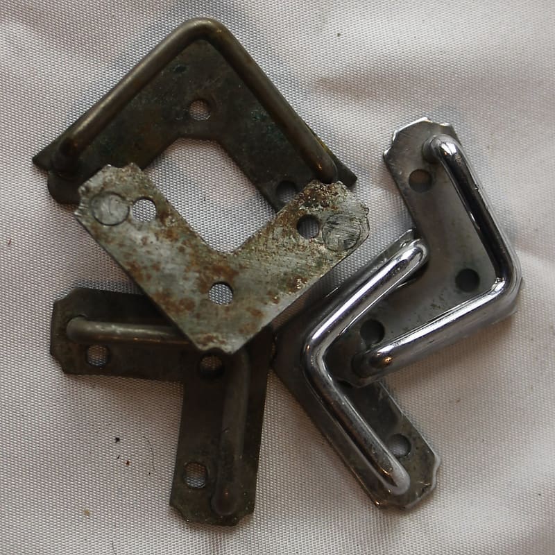 Used Shoulder Strap Bracket for Accordion Decorative V Plate | Reverb