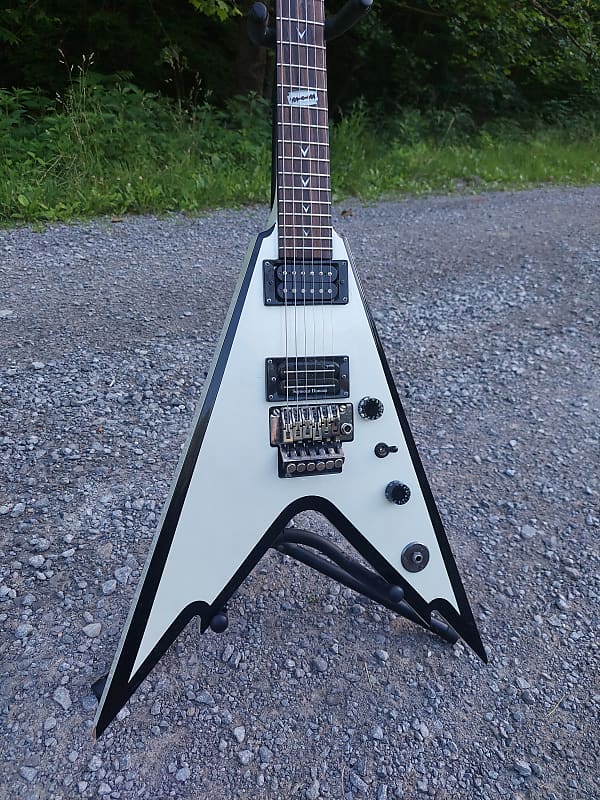 Dean Dimebag Razorback V First Year Run Seymour Duncan | Reverb