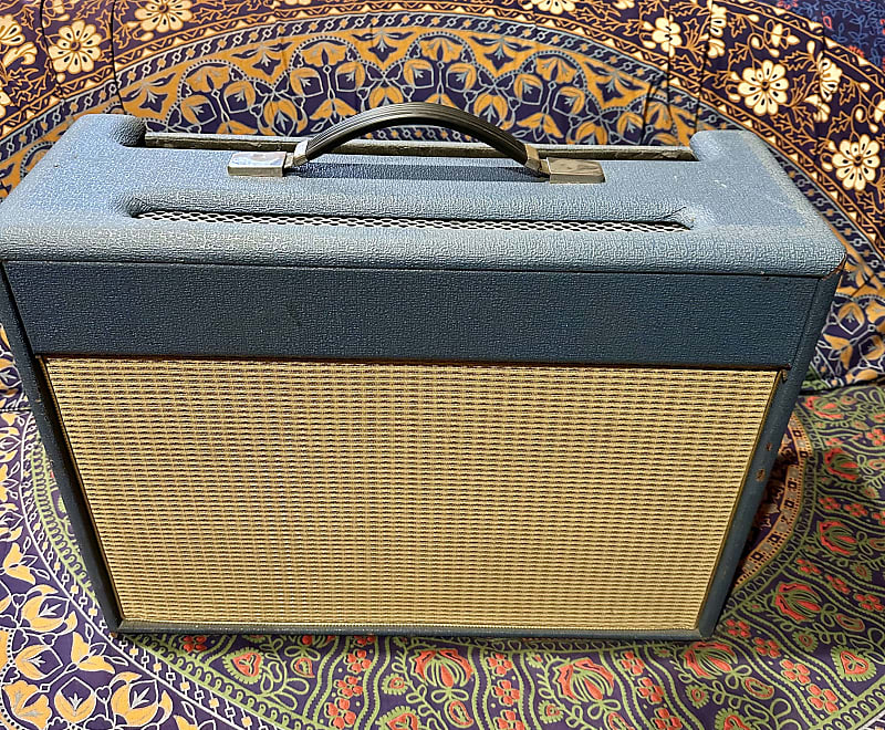 Cesar Diaz CD-30 cab and speakers 1996 - Blue | Reverb