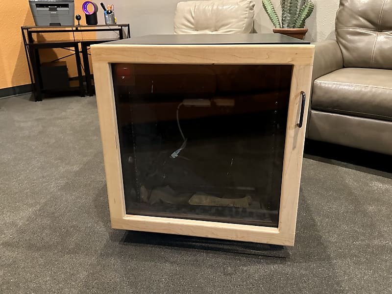 24u Quiet Isolation Rack for Studio | Reverb