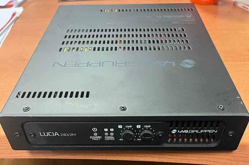 Lab.Gruppen Lucia 240/2M DSP Matrix Amp 4IN 4OUT | Reverb