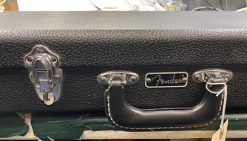 Fender Classic Series Tolex Case | Reverb