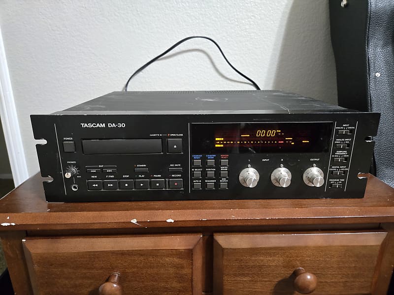TASCAM DA-30 1990s - Black | Reverb