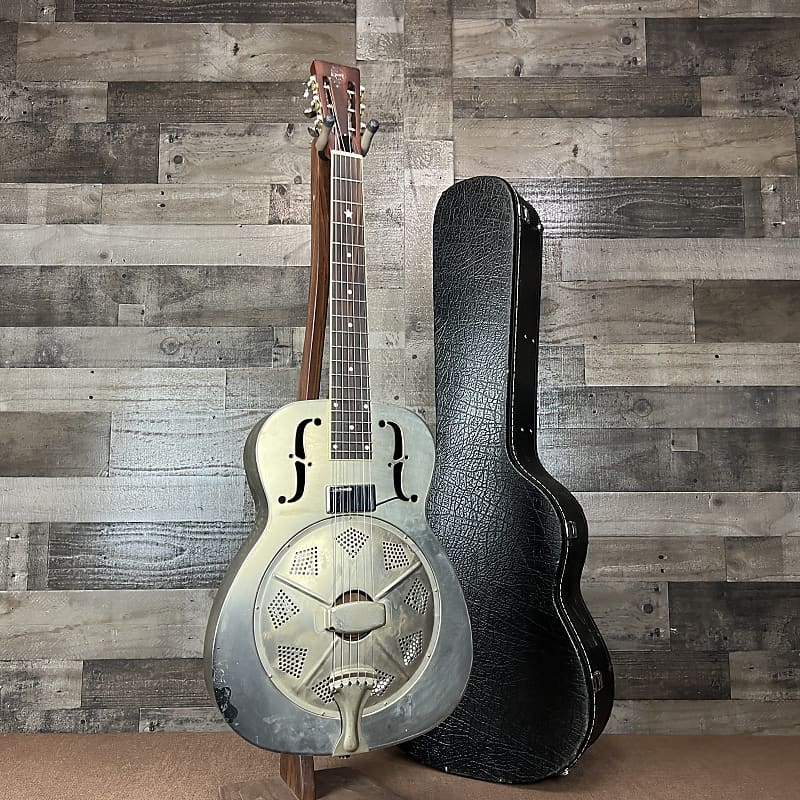 Republic Duolian Biscuit Bridge Round-Neck Resonator Guitar | Reverb