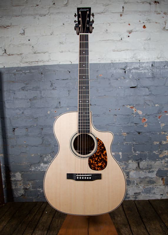 Larrivee OMV-40R Legacy Series - Satin | Reverb