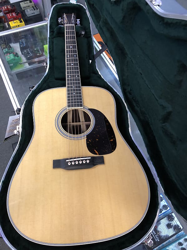 Martin D35 Dreadnought Acoustic Spruce Top, Rosewood Back & | Reverb