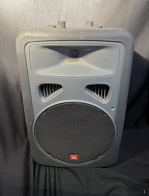 JBL Eon 15" Powered Speaker | Reverb