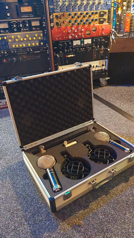 Cascade Fathead II Ribbon microphones with Lundahl | Reverb UK