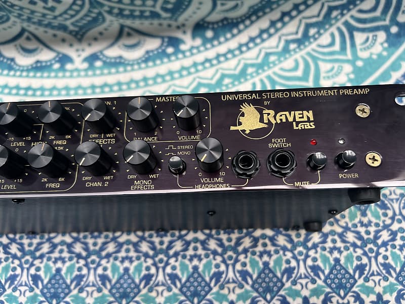 2002 Raven Labs Universal Stereo Pre-Amp | Reverb