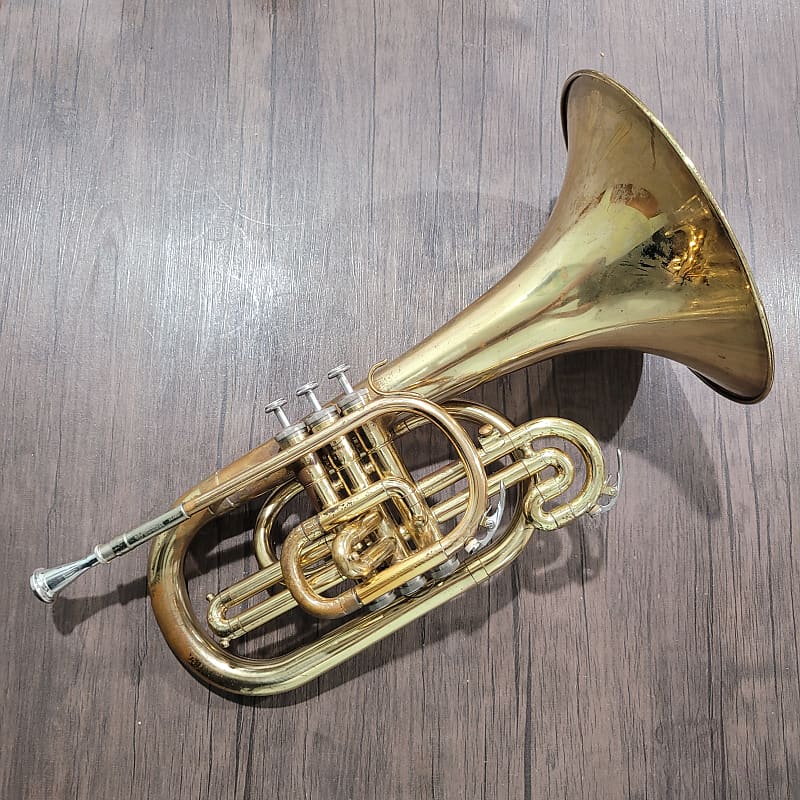 Yamaha YMP-201M Marching Mellophone | Reverb
