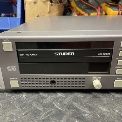 Studer D731 PRO rack mount CD player- SERVICED! 1988 | Reverb