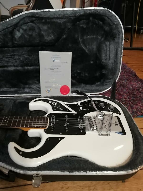 Burns Custom Shop Bison - "The Legend" series | Reverb Deutschland