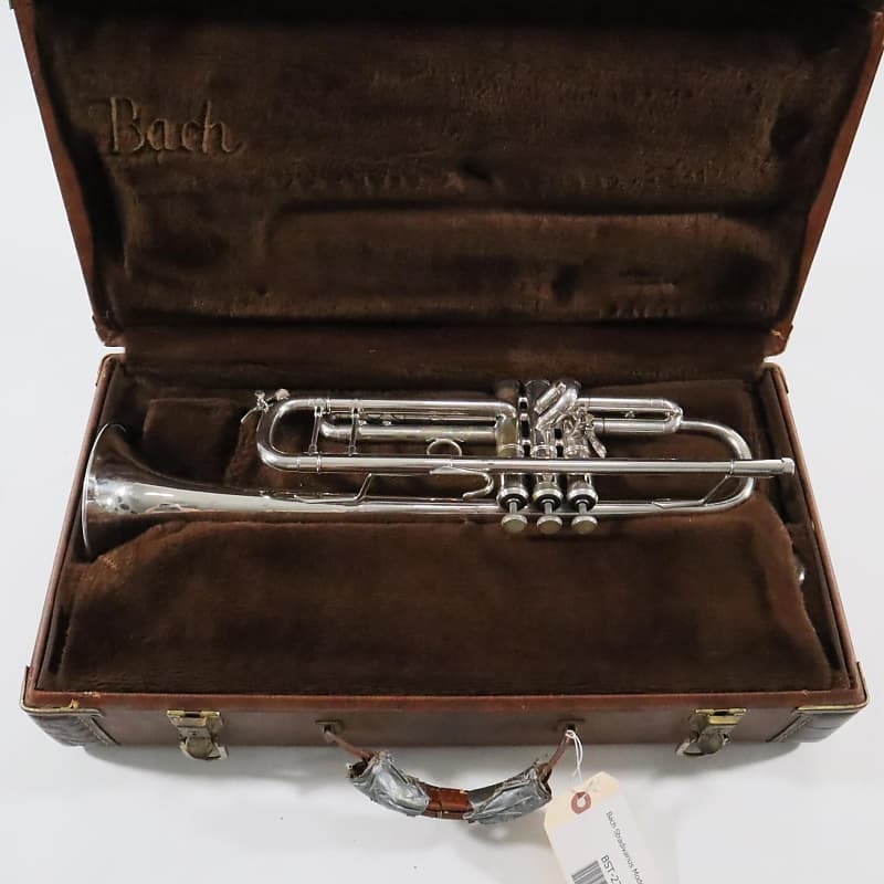 Bach Model 37 ML Stradivarius Professional Bb Trumpet SN | Reverb