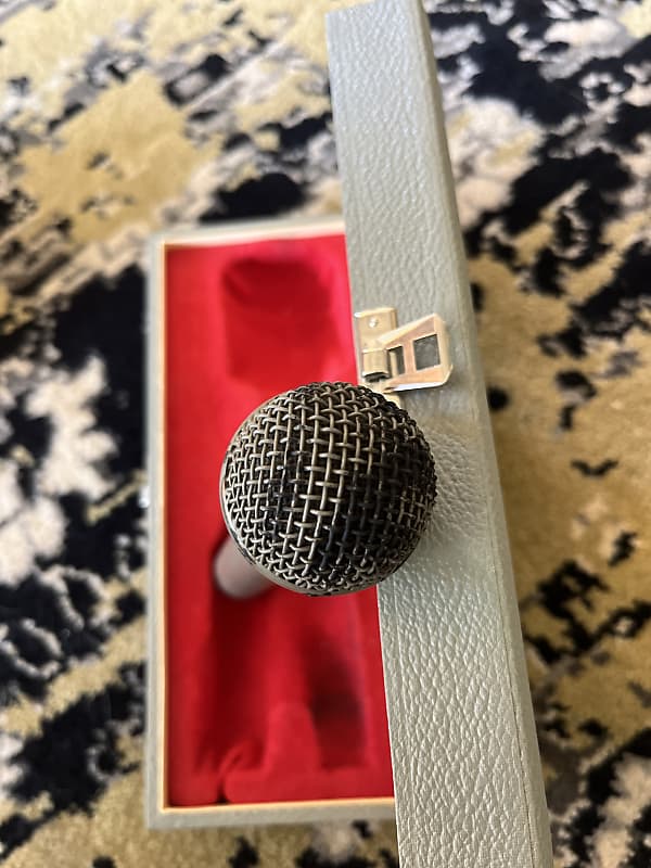 AKG D24 200Ohm legendary Beatles Mic 1960‘s - Grey | Reverb UK