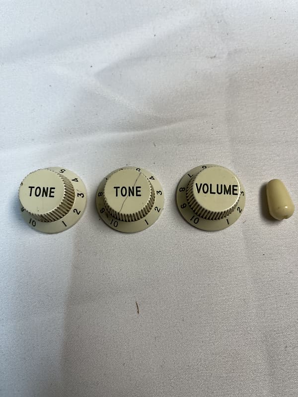 VINTAGE FENDER 1988 STRATOCASTER KNOBS AND PICKUP SELECTOR | Reverb