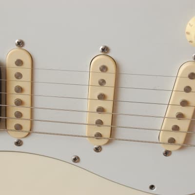 Simple white Stratocaster copy from the 90s | Reverb