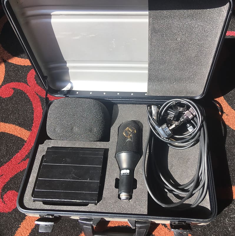 Soundfield (AMS) ST-250, surround, B-format microphone | Reverb
