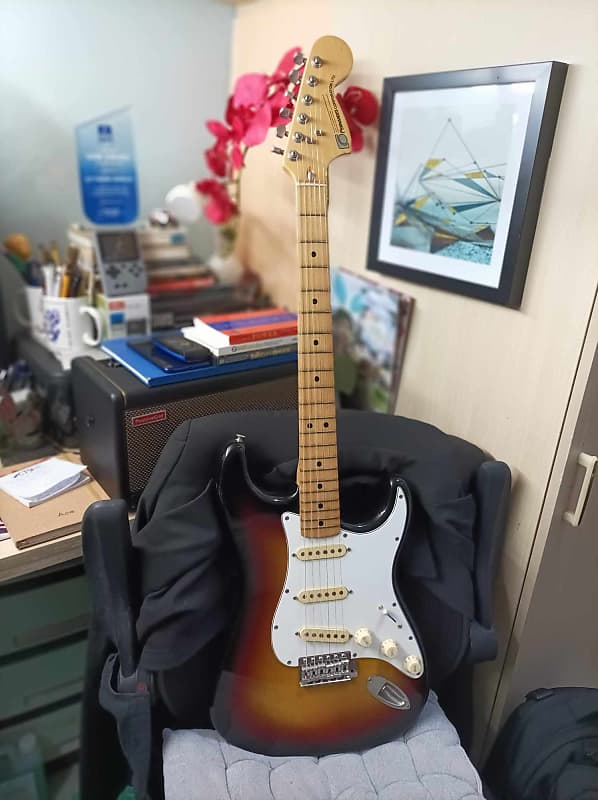 Fernandes Stone Logo FST 70 1978 - 3 tone sunburts | Reverb