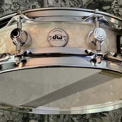 DW Collector’s Series Maple Pi Snare 3.14x14” Vintage Marine | Reverb