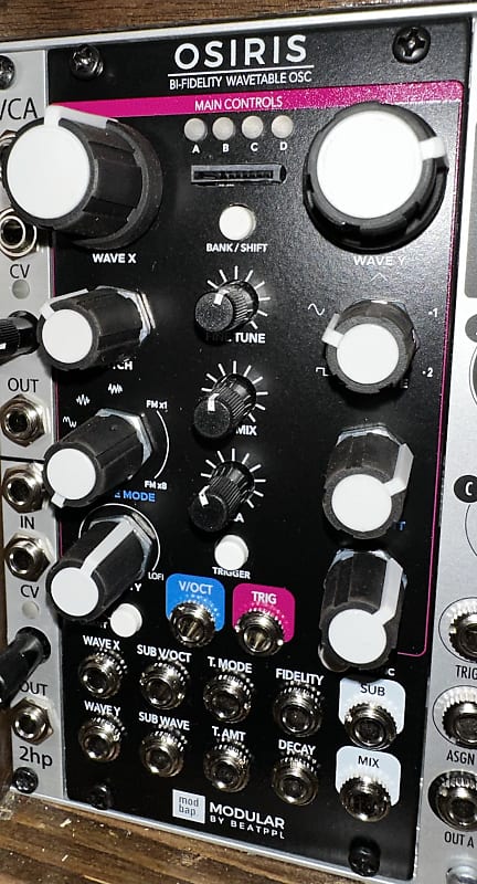 Osiris Bi-Fidelity Wavetable Oscillator | Reverb