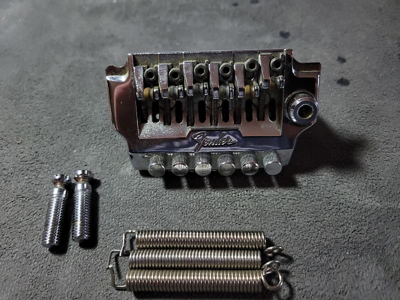 Fender MIJ System 1 Tremolo 1985-87 - Chrome | Reverb