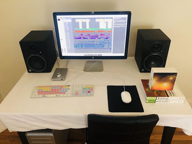 Apple Logic Pro 9 Complete Recording & Education | Reverb Canada