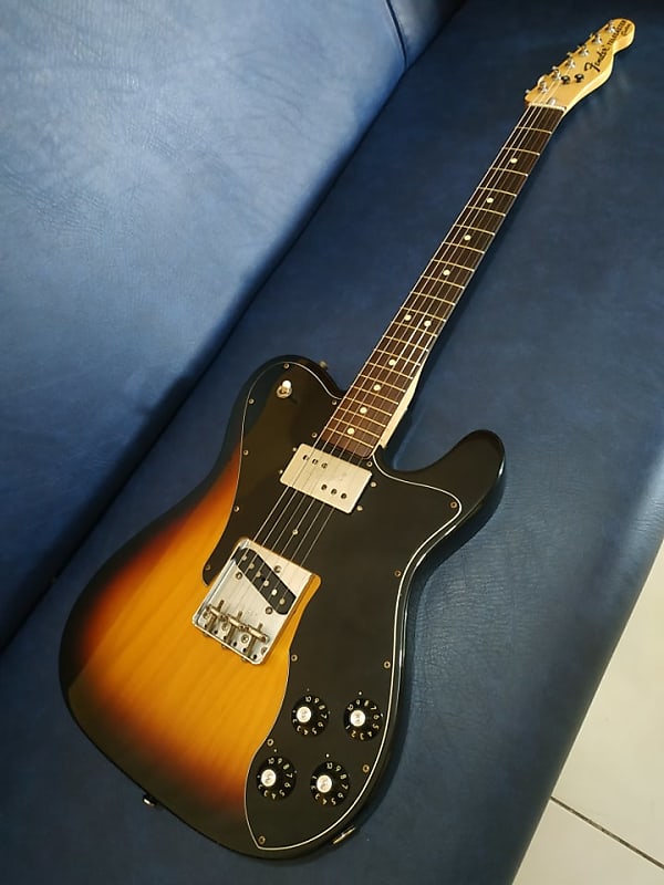 Fender Classic Series '72 Telecaster Custom with Maple | Reverb