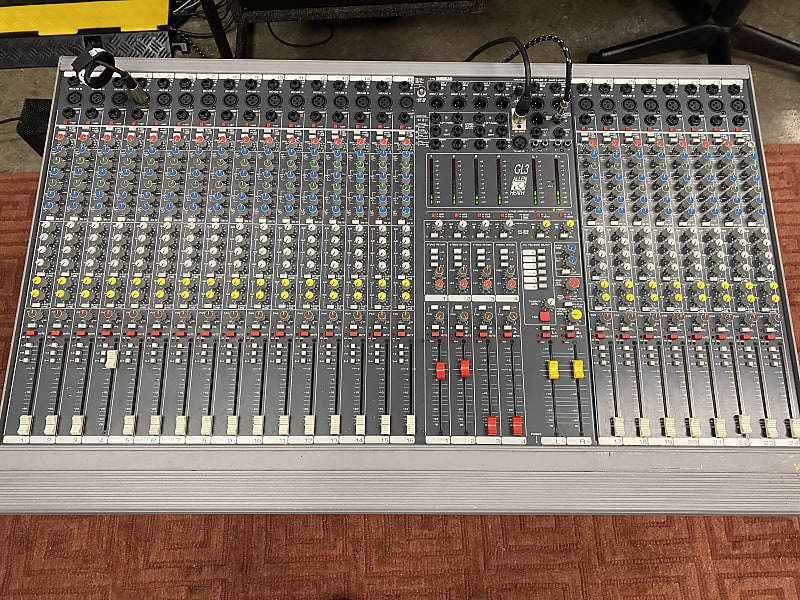 Allen and Heath Mixing Console GL3 Analog | Reverb